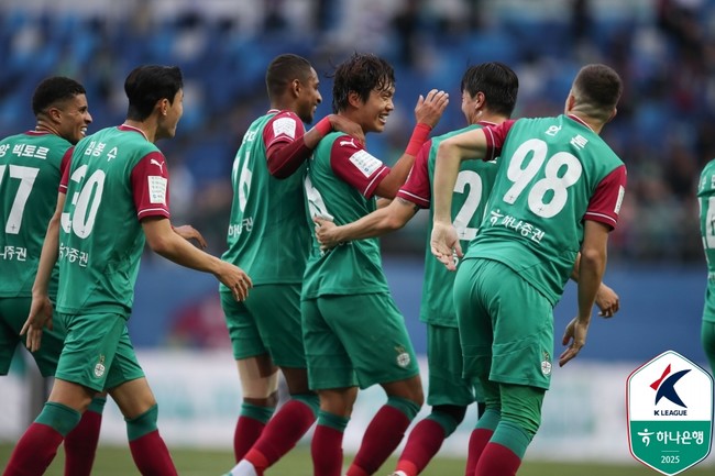 [K리그1 라인업] '판타스틱4 가동 준비' 대전vs'바또 명단 포함' 서울...ACLE 티켓 얻기 위한 혈투 예고