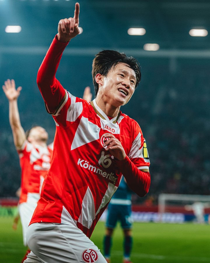 '이재성 교체 투입→1골 1도움 폭발' 마인츠, 'UECL 강호' 피오렌티나 꺾고 대회 3연승 질주