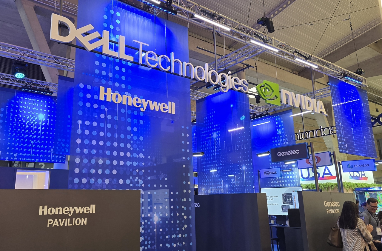 Smart City Expo Barcelona showcases AI-powered urban future