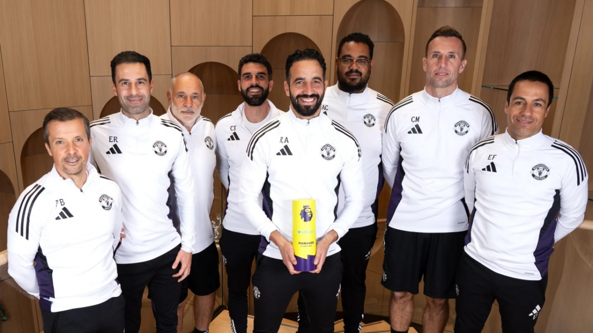 [오피셜] '한때 경질설' 맨유 아모림 감독, EPL 이달의 감독상 '대반전'