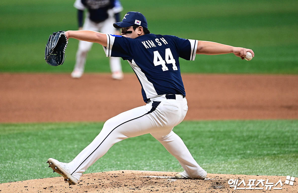 '156km/h 쾅!' 김서현, 그러나 KS 아픔 못 지웠다…체코 상대 ⅔이닝 1실점 부진 [고척 현장]