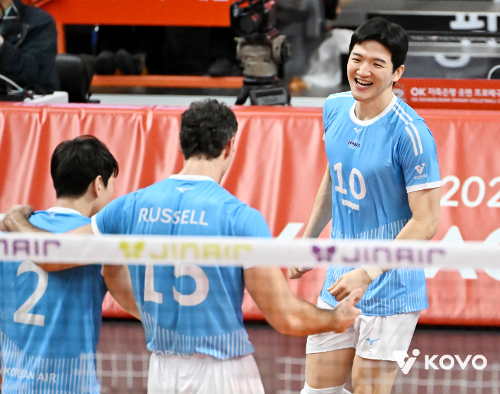 '대한항공은 외인이 2명인가?' 승부처에서 러셀보다 정지석, 공격 성공률 전체 2위