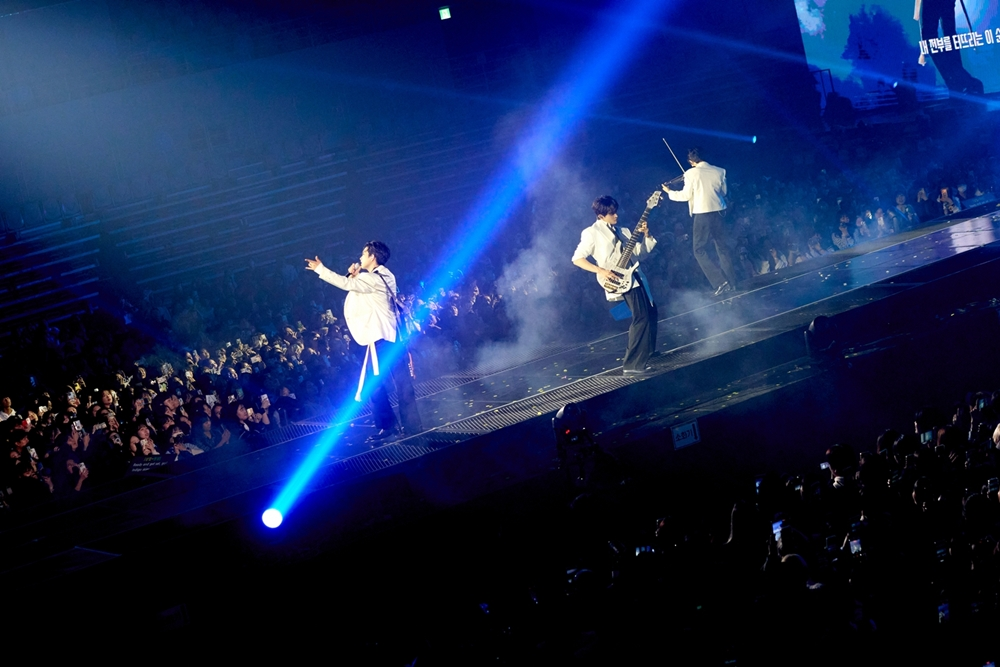 루시, 서울 단독콘 3회차 매진···KSPO DOME 입성 예고