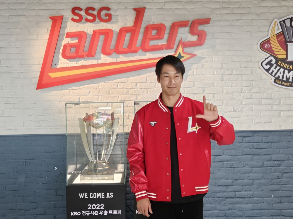 SSG, '日 국가대표 경력' 투수 품었다…'NPB 통산 66승' 다케다 영입 [공식발표]