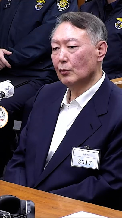 尹 "한덕수 등 국무위원, 계엄 선포 재고 요청"…첫 증인 출석