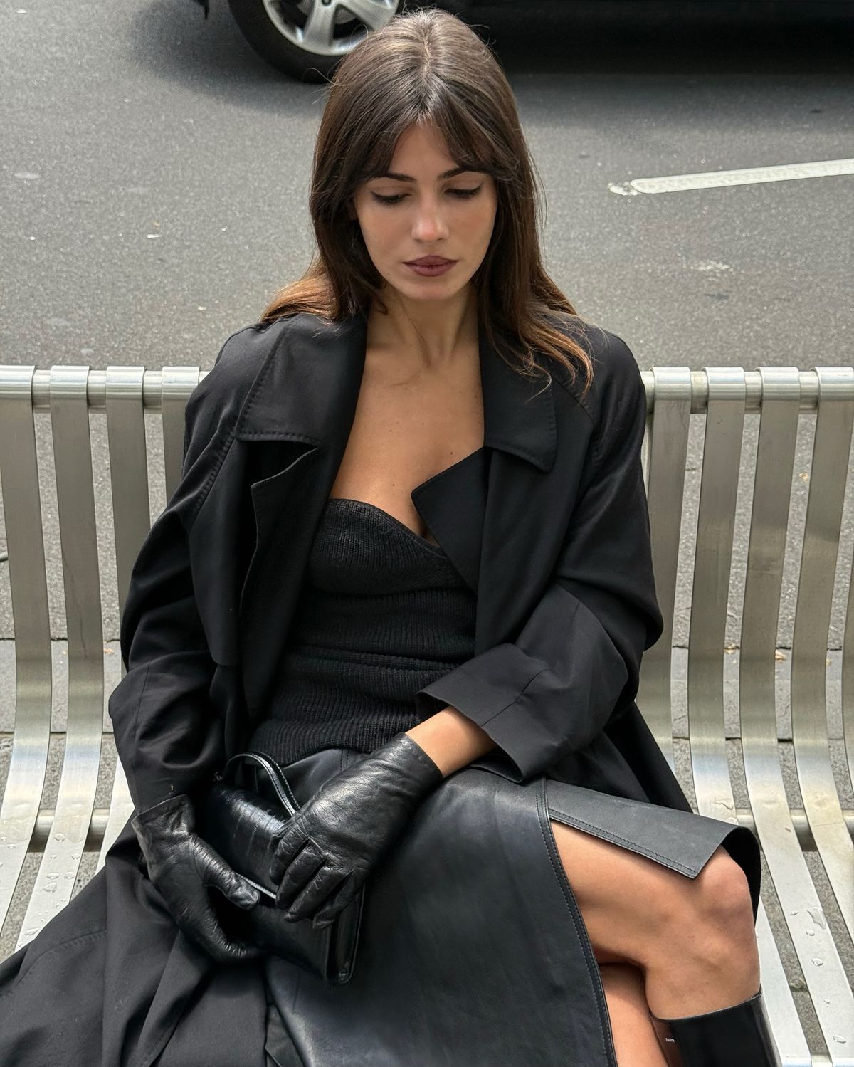 한파 출근길, 레더 치마를 입어야 하는 결정적인 이유