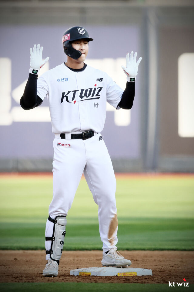 [공식발표] '트라이아웃 마지막 생존자 결국 구단과 이별' KT, 송민섭 포함 선수 13명 방출…김건형 은퇴