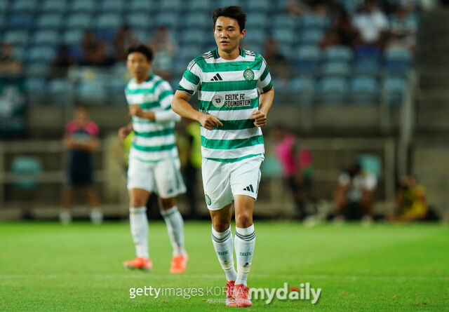 "양현준 침투 뛰어났다"…'EPL 144골 적장' 판 페르시도 인정