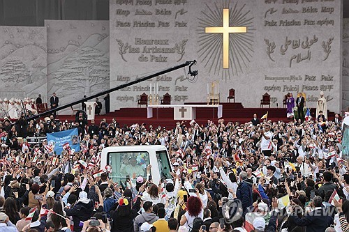 교황, 15만 운집 베이루트 미사로 첫 해외순방 마무리(종합)