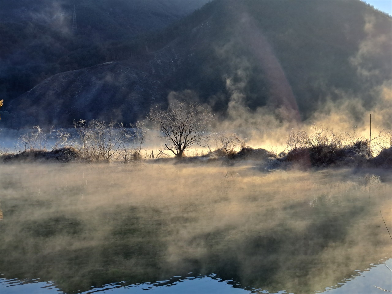 힘들 때 찾아가는 '비밀친구'... 당신은 안식처가 있나요?