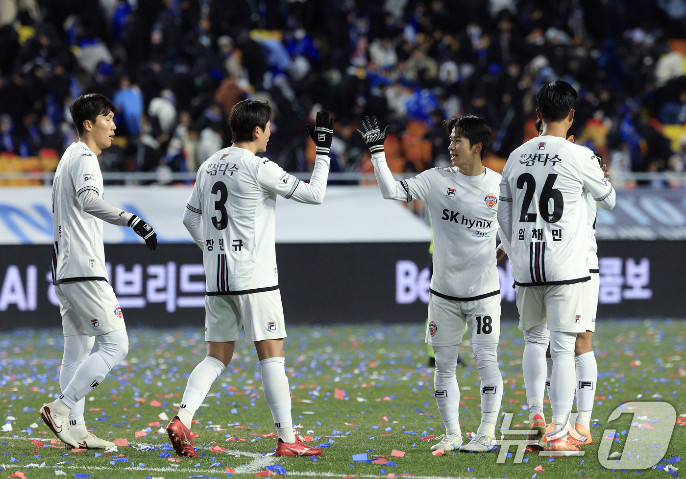 '데이터 축구 귀재' 코스타 감독, 제주서 의미 있는 도전