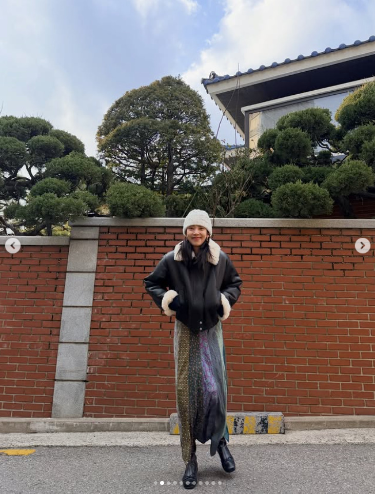 손담비, 출산 후 되찾은 미모와 몸매 "다음 주면 2026년" [N샷]