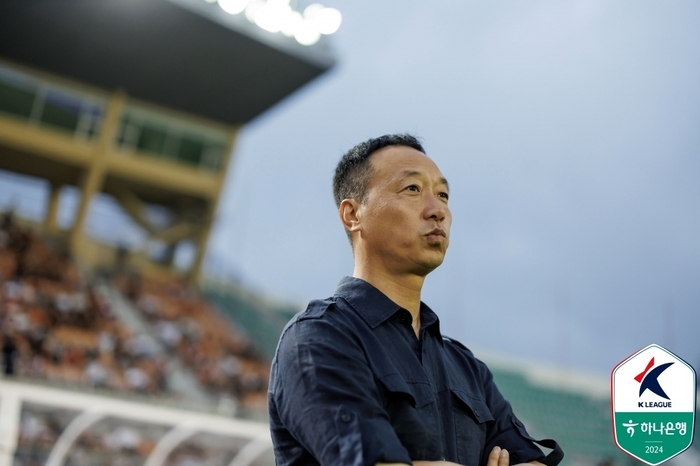 승격 최대 4팀인데 이정효·박진섭·박건하 합류…승격 ‘경험’ 감독만 4명, 2부 역대급 감독 ‘지략’ 대결 열린다