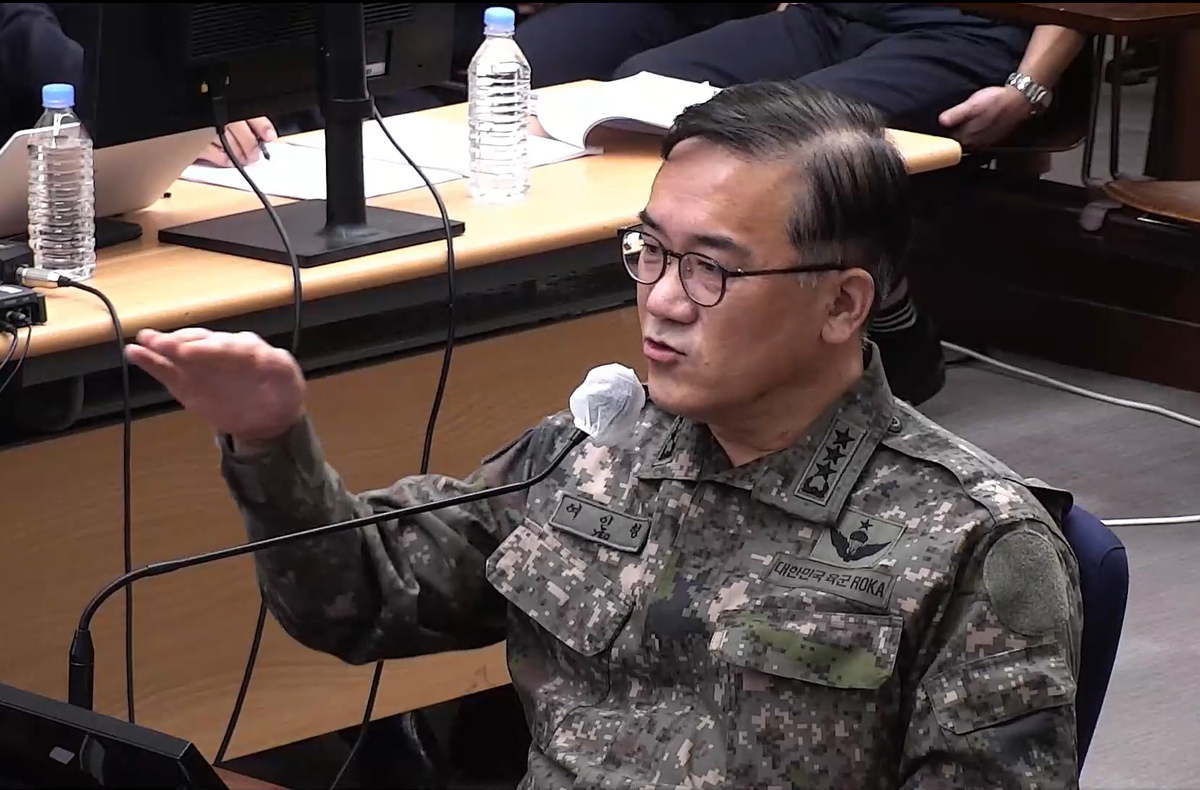 [속보]국방부, ‘계엄 때 주요 역할’ 여인형·이진우 파면···곽종근은 해임