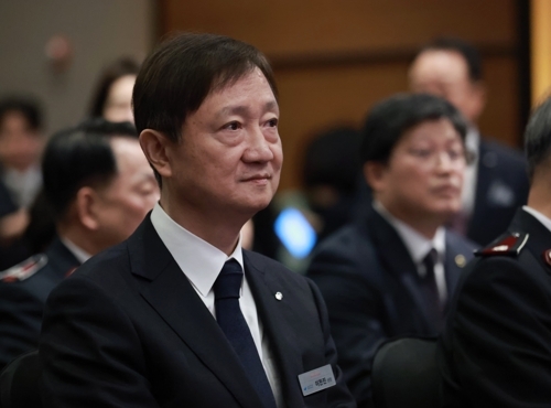 쿠팡 겨냥한 이찬진 “금융기관에 준하는 감독체계 마련”