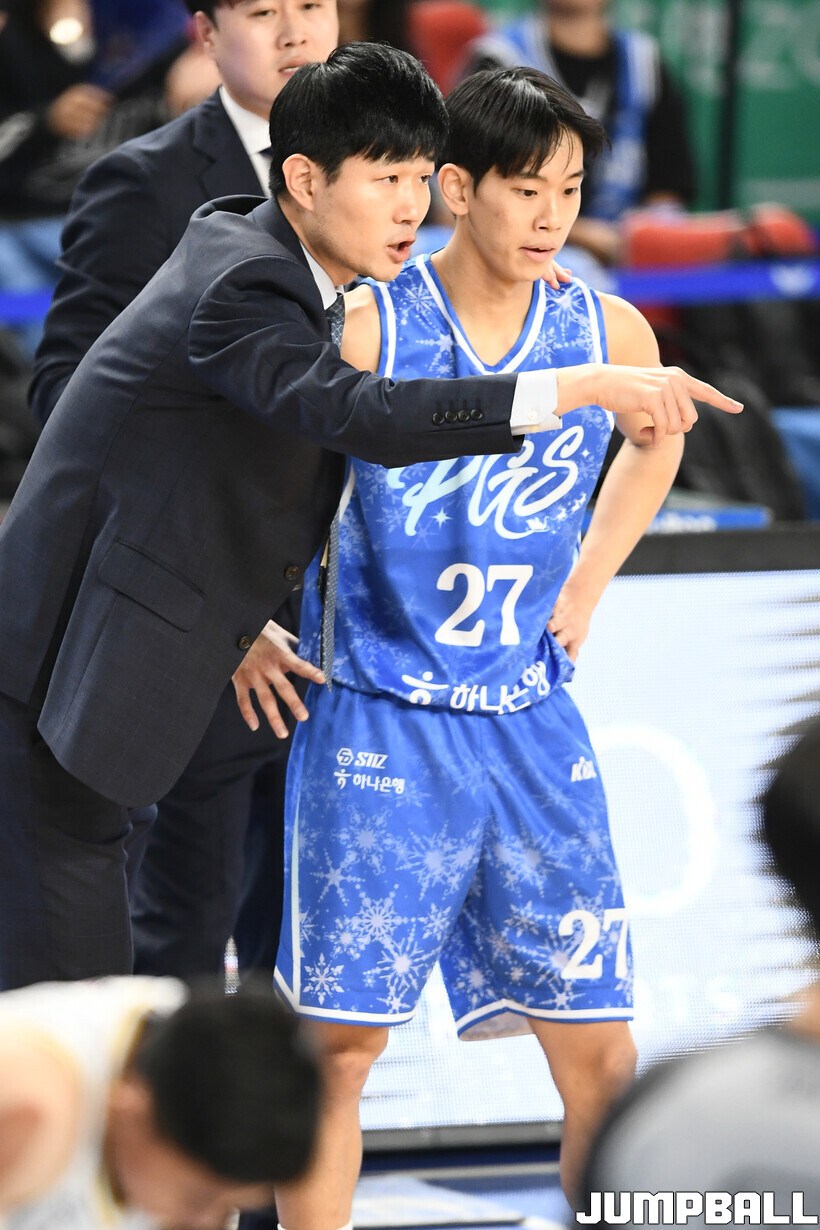 ‘2대2 만렙’ 강혁 감독이 양우혁에게 “네 멋대로 해라”