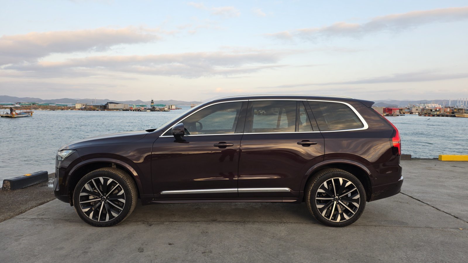볼보의 헤리티지와 디지털 혁신이 빚어낸 걸작…볼보 신형 XC90 B6 시승기