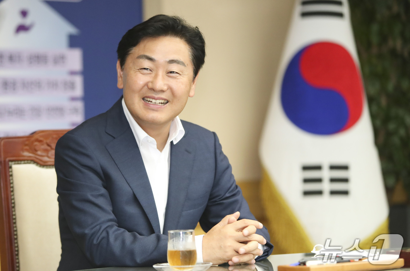 '반도체 첫 입장' 김관영 지사 "기업 입지 선택은 기업 판단 원칙 존중"