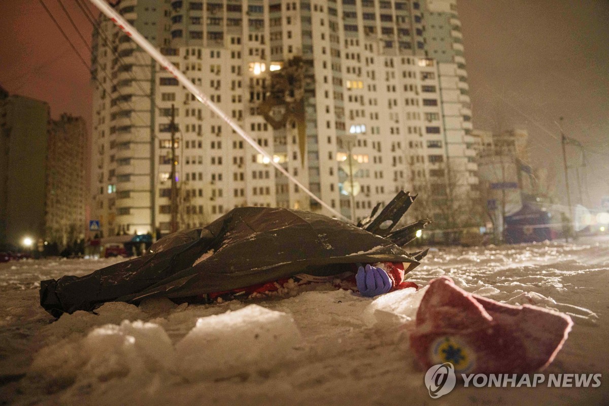 러, 극초음속 미사일 동원 대규모 공습…유럽, 강력 규탄(종합)