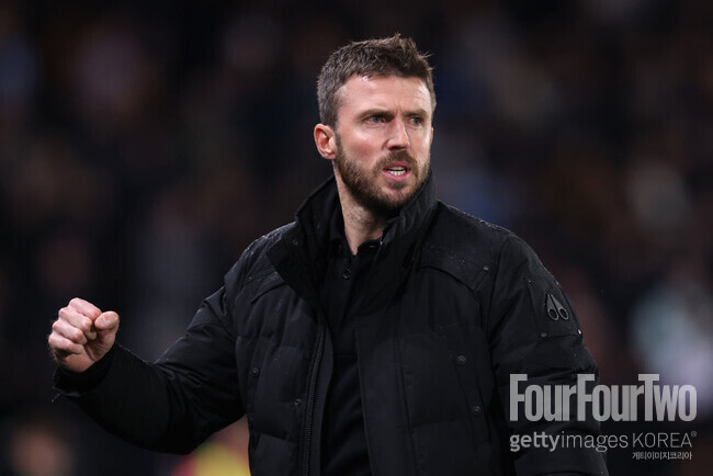 ‘돈+계약 기간 모두 포기했는데...’ 맨유의 선택은 솔샤르 아닌 캐릭...'HERE WE GO 확인'