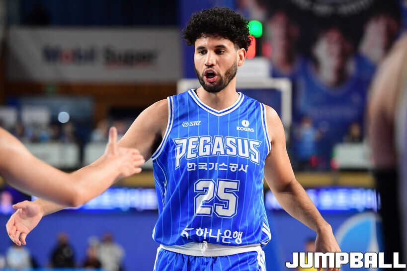 [웜업터뷰] 수비 약점 있는 보트라이트, 사령탑의 평가 “올스타 브레이크 동안 맞춰갈 것”