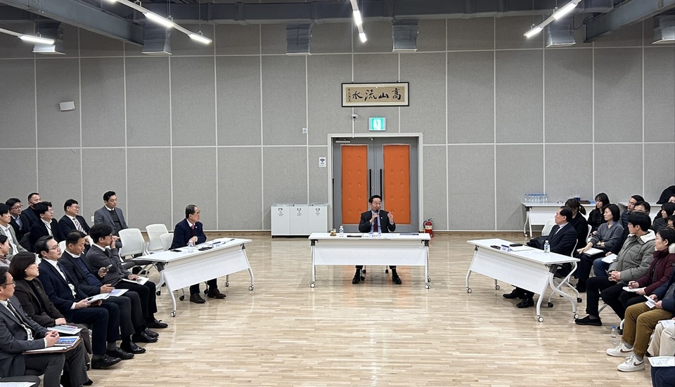 “상상플랫폼은 관광·문화가 만나는 상징적 공간” 유정복, 원도심 관광 연계 전략 점검