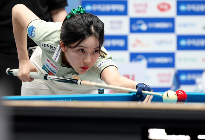 '女 당구 20대 일 내나' 정수빈·김예은, 16강 합류…권발해는 직전 우승자 강지은 제압