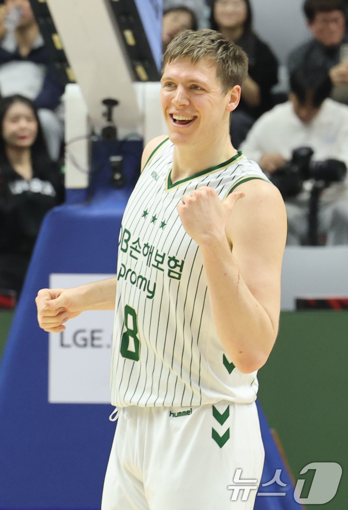프로농구 DB, KT 96-89 제압 '3연승'…선두 LG '1.5경기 차' 추격