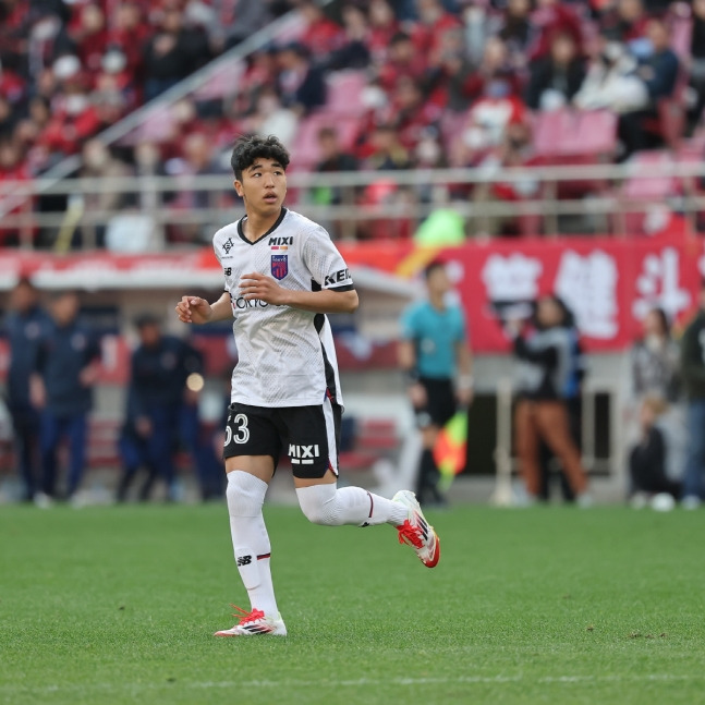 축구 테이블 | 아시아 차세대 스타로 주목받는 기타하라, 일본 대표팀 감독도 극찬…최연소 데뷔 가능성 급부상 - Daum 카페