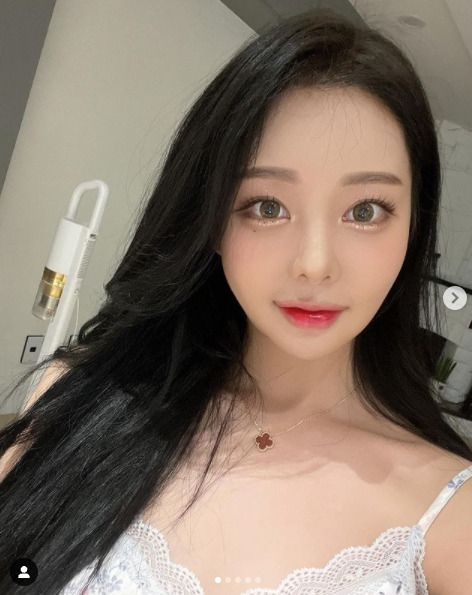 또 정지받으신 Bj 탱글다희