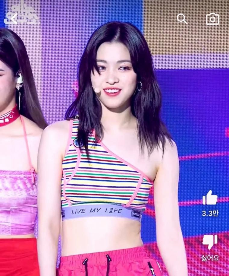 있지[ITZY] 헤메샵 바뀐 후 반응 > 걸그룹 연예인 | 짤티비 - JJTV.KR