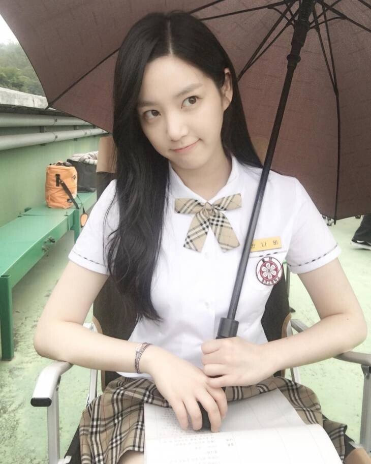 이유비 교복 > 걸그룹 연예인 | 짤티비 - JJTV.KR