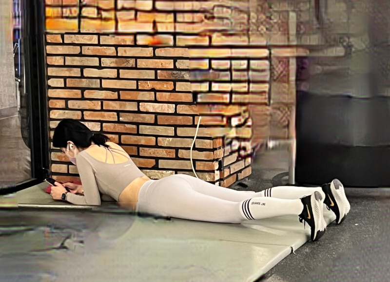 96 헬스장 슬렌더 > 후방주의 | 짤티비 - JJTV.KR