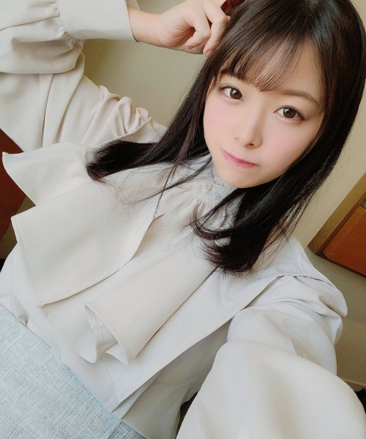 정말 예쁘고 몸이 탄탄하구 연기도 좋은 AV 배우 > 인기 게시물_old2 | 시보드