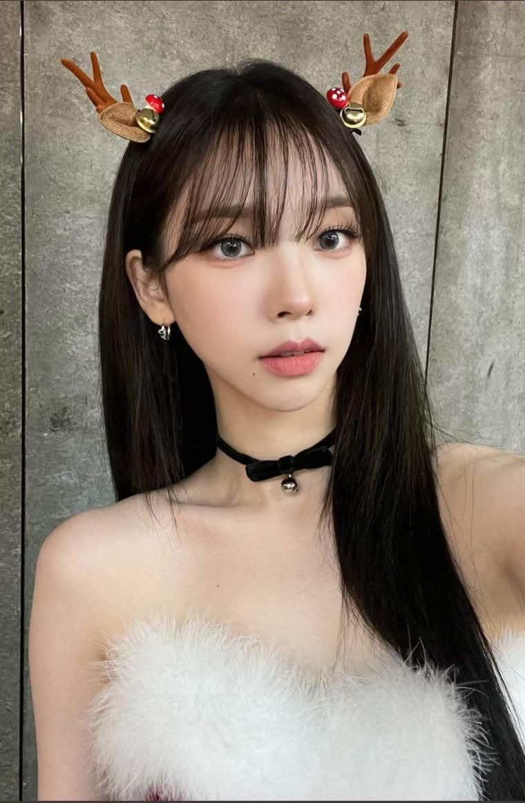 앞머리 내린 에스파 카리나 jpg > 걸그룹 연예인 | 짤티비 - JJTV.KR