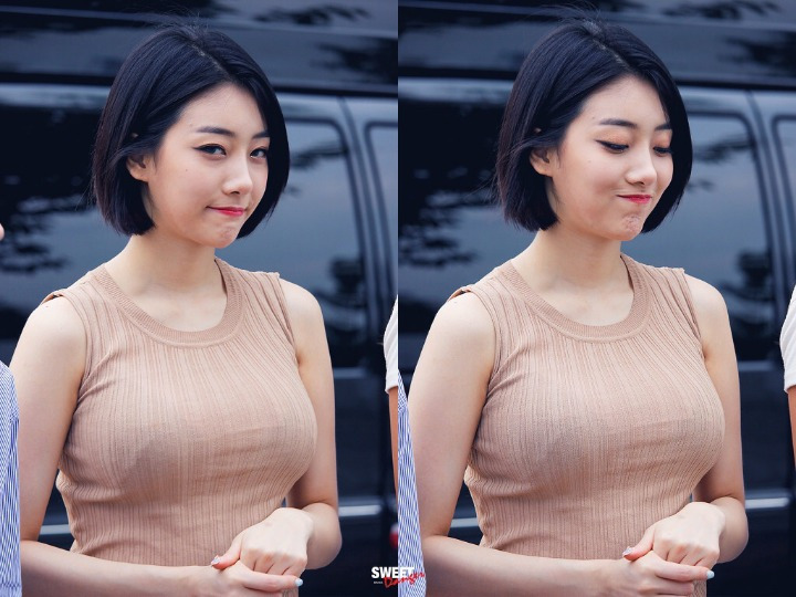 라니아 혜미 맥심: 인피니티 매력의 대결!클릭하면 빠져들게 해요!