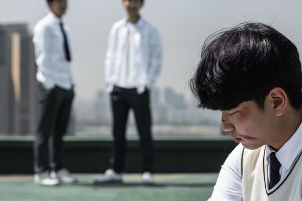 혼자서 해결할 수 없는 학교폭력 대처 방법은