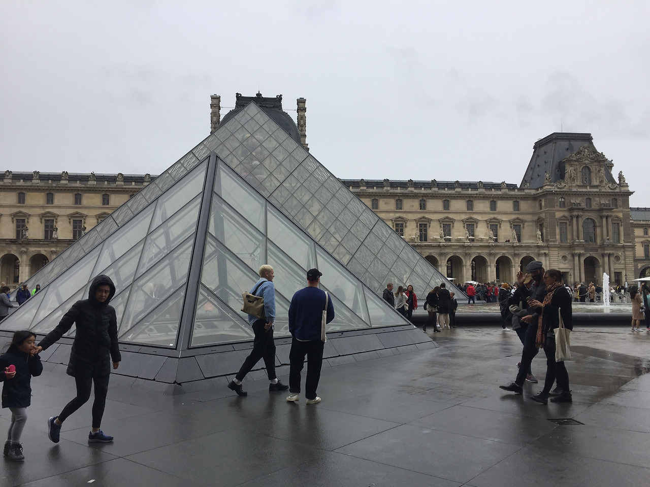 프랑스22-3: 루브르,사물들 les choses