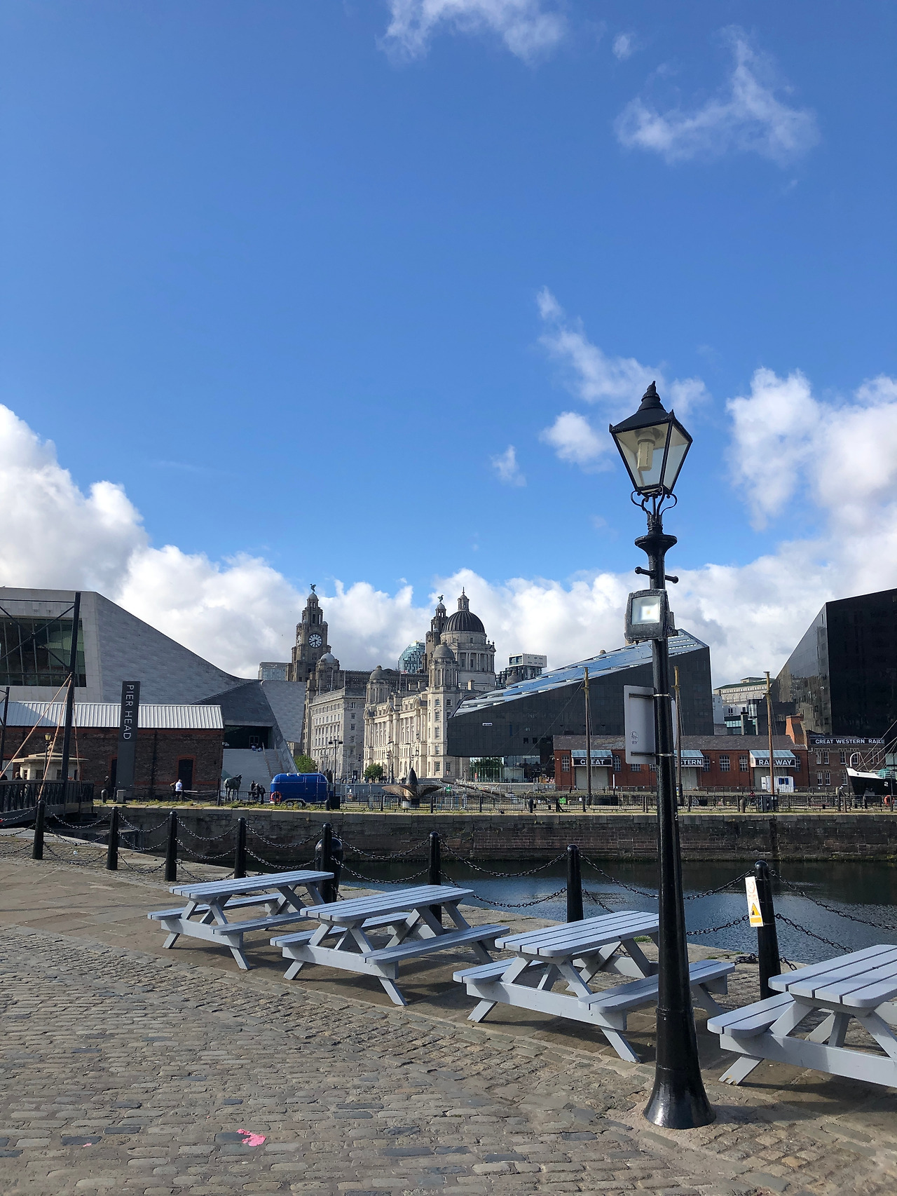 Tate Liverpool, biennale trip