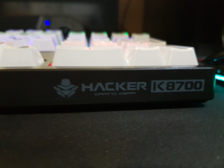 가성비 좋은 앱코 HACKER K8700