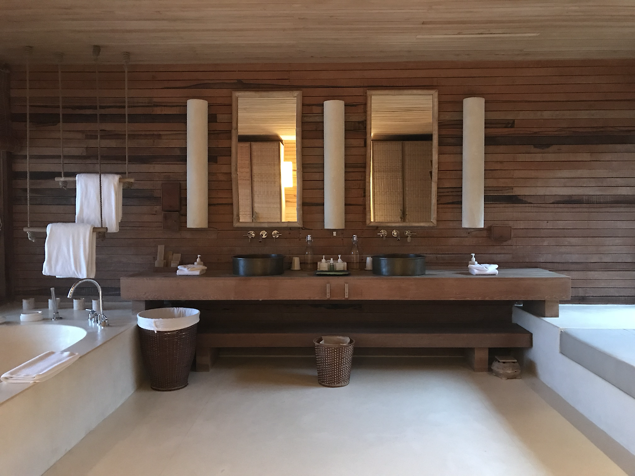 자연주의 리조트, 식스센스 콘다오