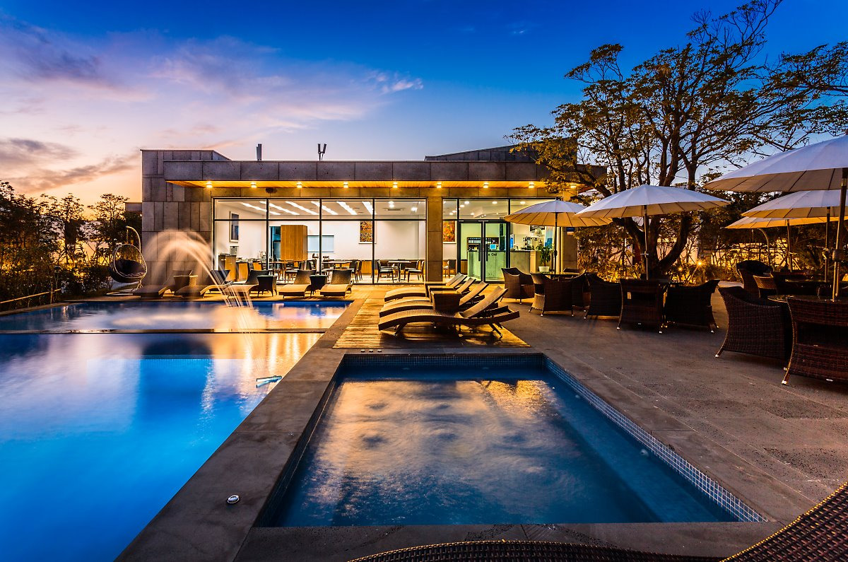 수영장이 끝내주는 제주도 호텔&리조트