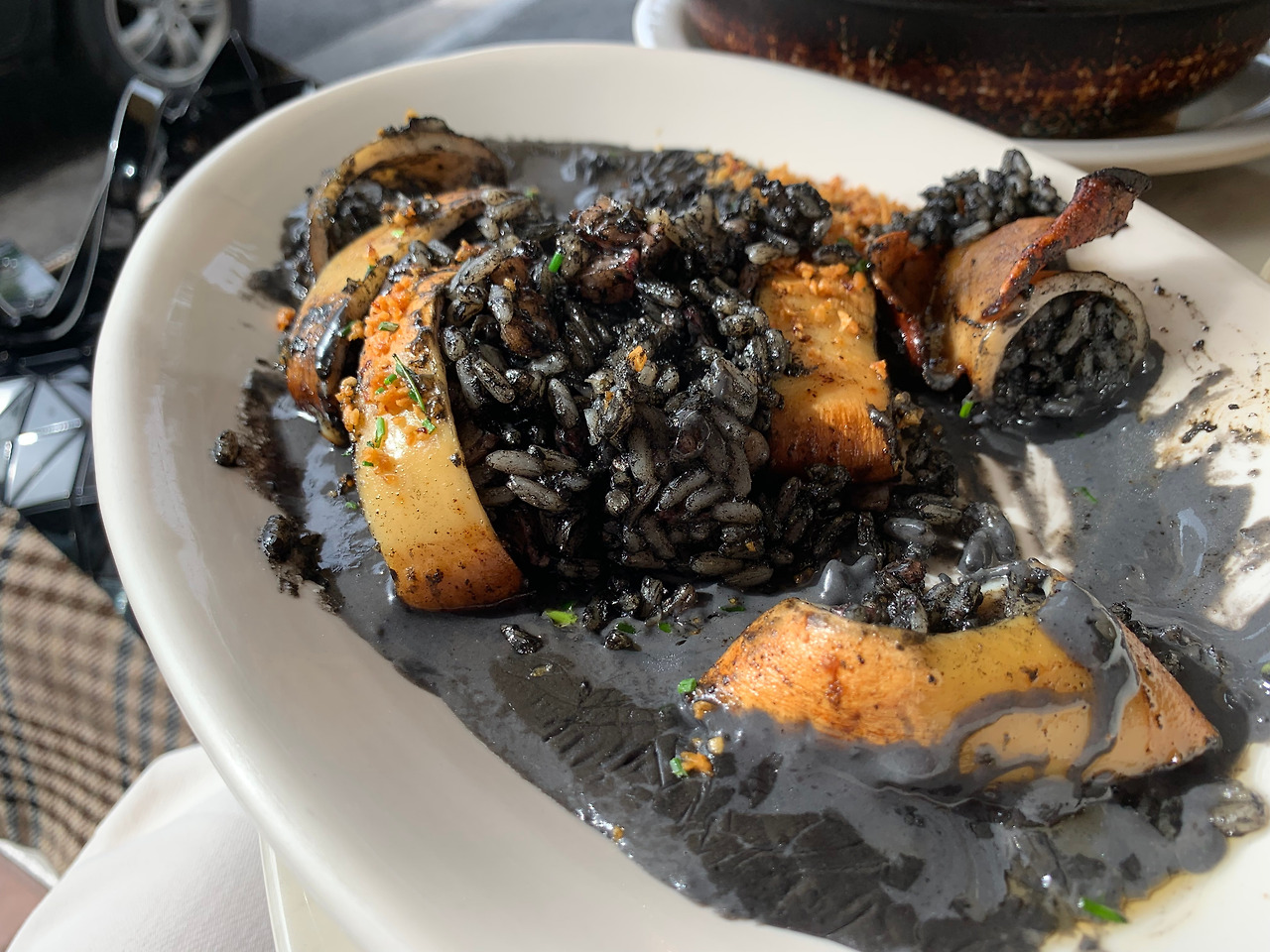 밤리단길 '양지미 식당'