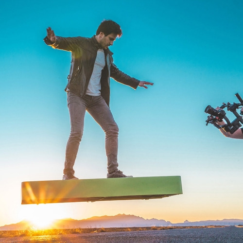 36연속 팬 탑재 호버보드 "ArcaBoard" 선행