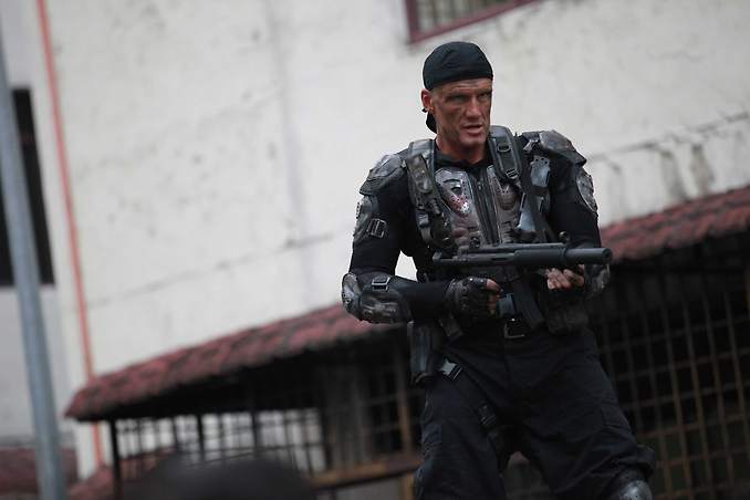 Ultimate Dolph • View topic - BATTLE OF THE DAMNED (Christopher Hatton ...