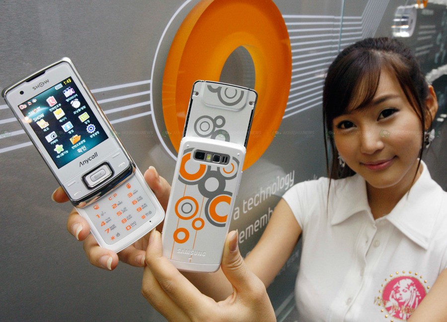 삼성전자 3g 휴대폰인 허니버블폰 Sph W8700 It 얼리어답터 디자인휴대폰 컴퓨터 카메라자동차 게임 아이디어등